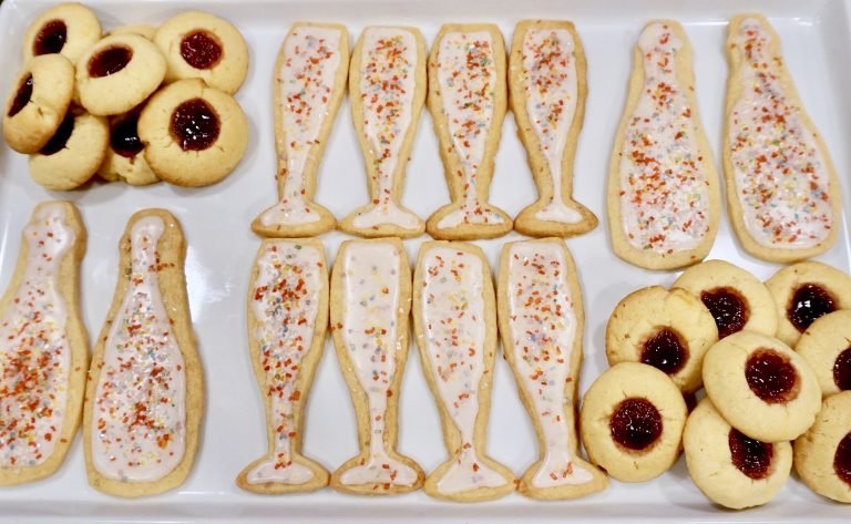Happy New Year! Champagne Shortbread - 3jamigos