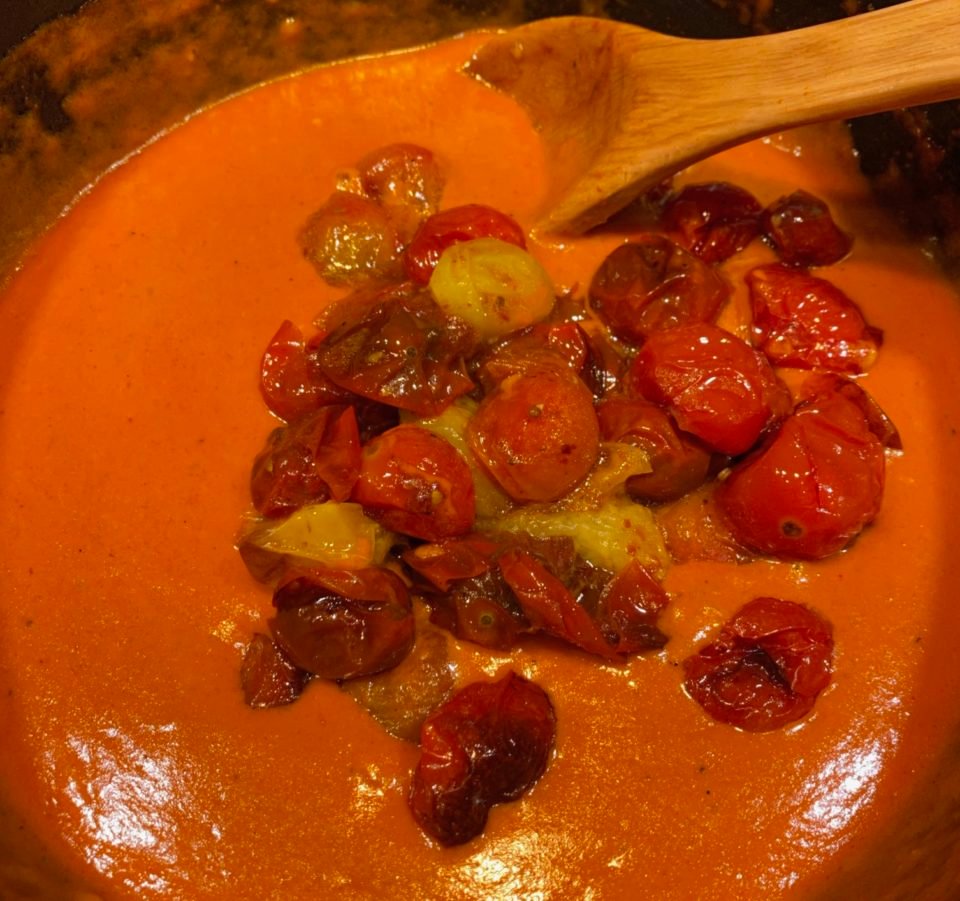 Tomato Gochujang Cream Pasta: The Joy of Cooking and Baking - 3jamigos